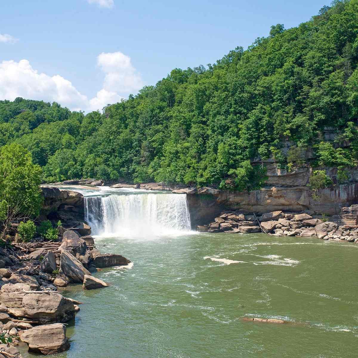 10 Places to Visit in Kentucky for a Perfect Getaway - TrendOnlIfeStyle